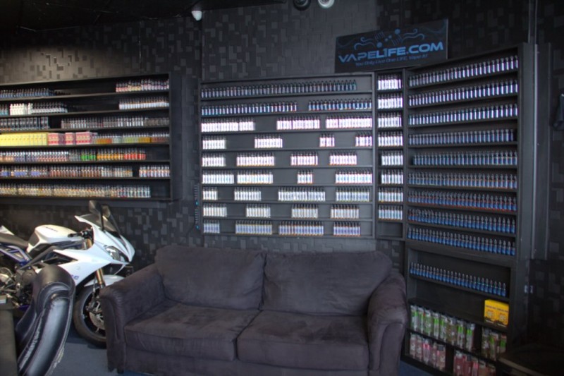 VapeL1FE – See-Inside Vape Store – Edison, NJ – Google Business View ...